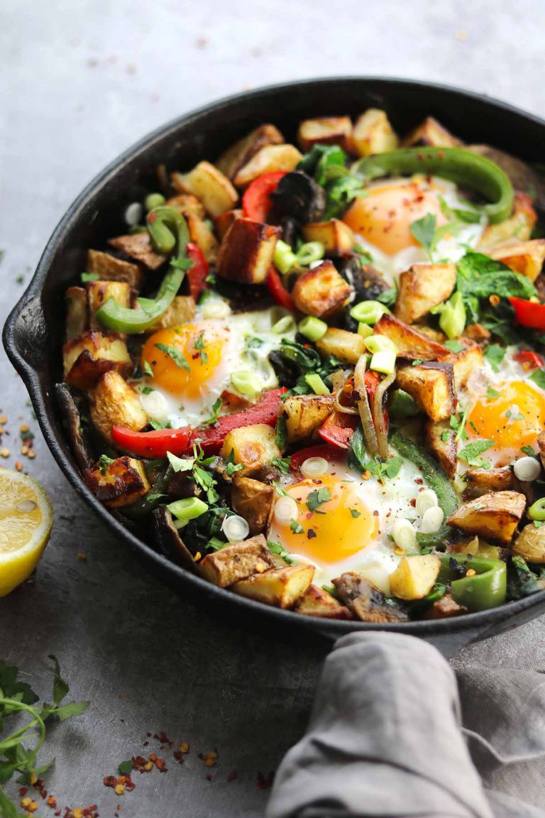 Loaded Veggie Breakfast Skillet