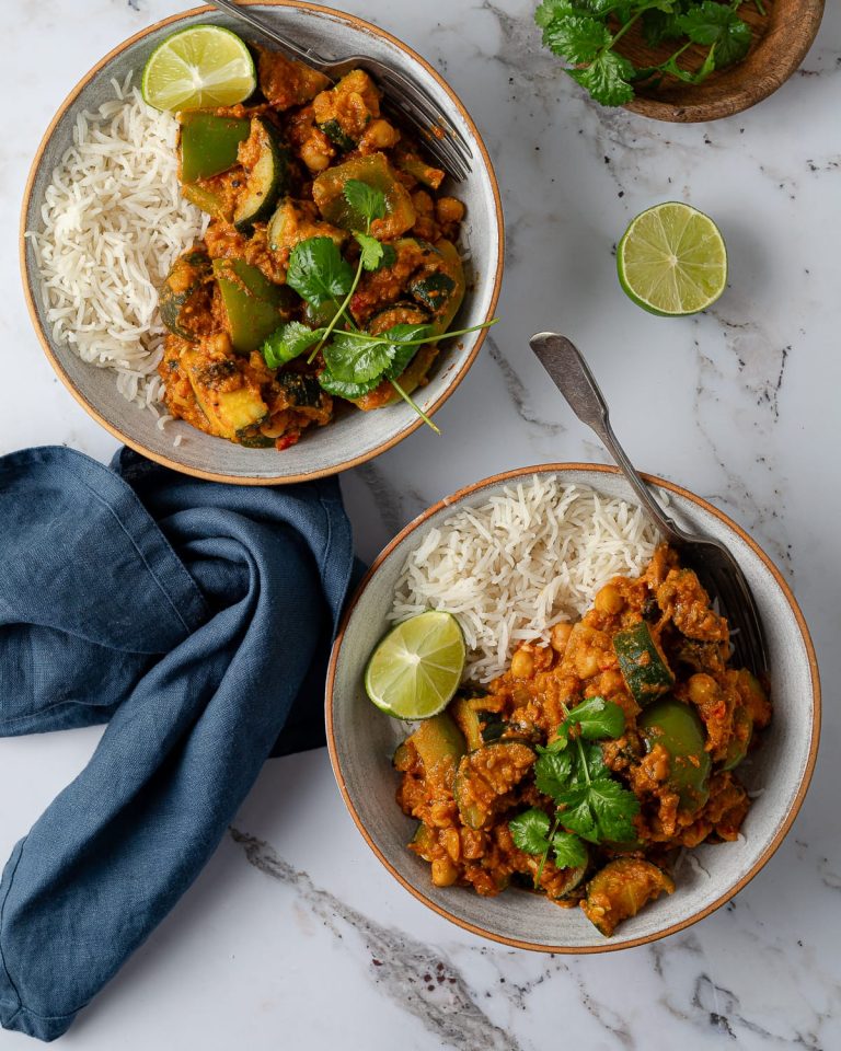 Creamy Courgette Curry with Chickpeas